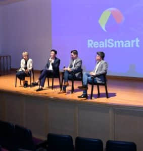About US - RealSmart