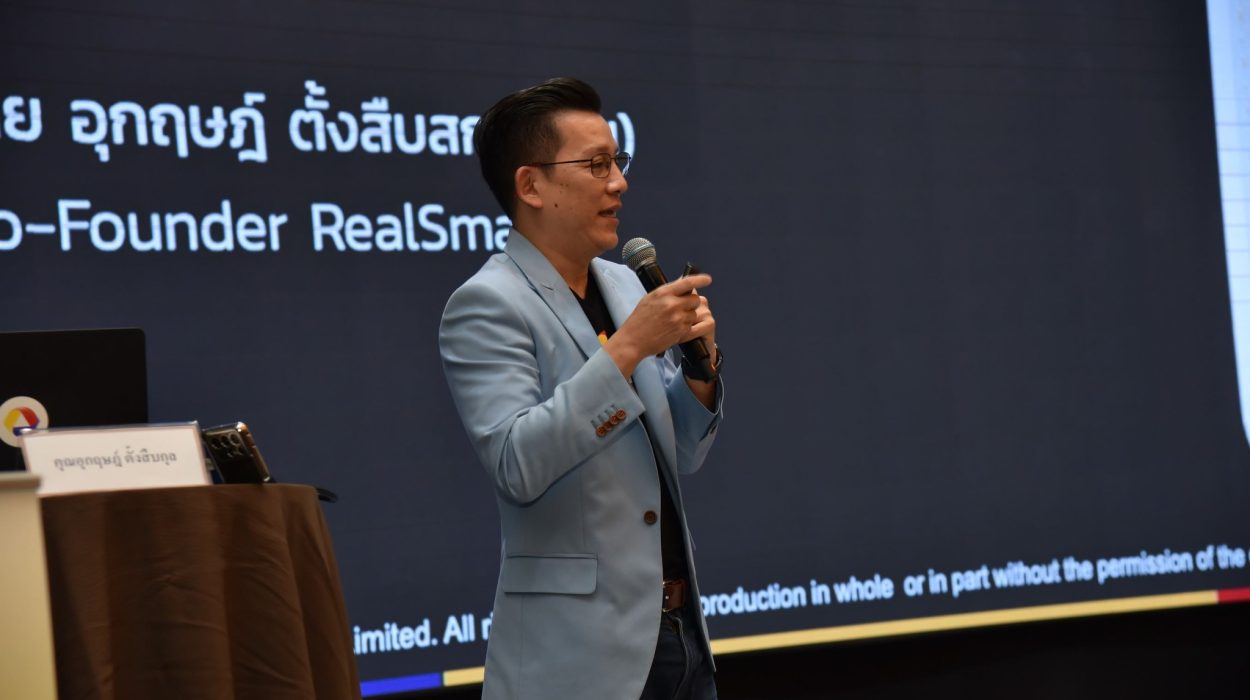 RealSmart - ผู้นำด้าน MarTech & Social Listening